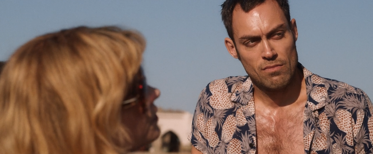 Michiel Huisman, Chris Evans & Alex Hassell in The Red Sea Diving ...