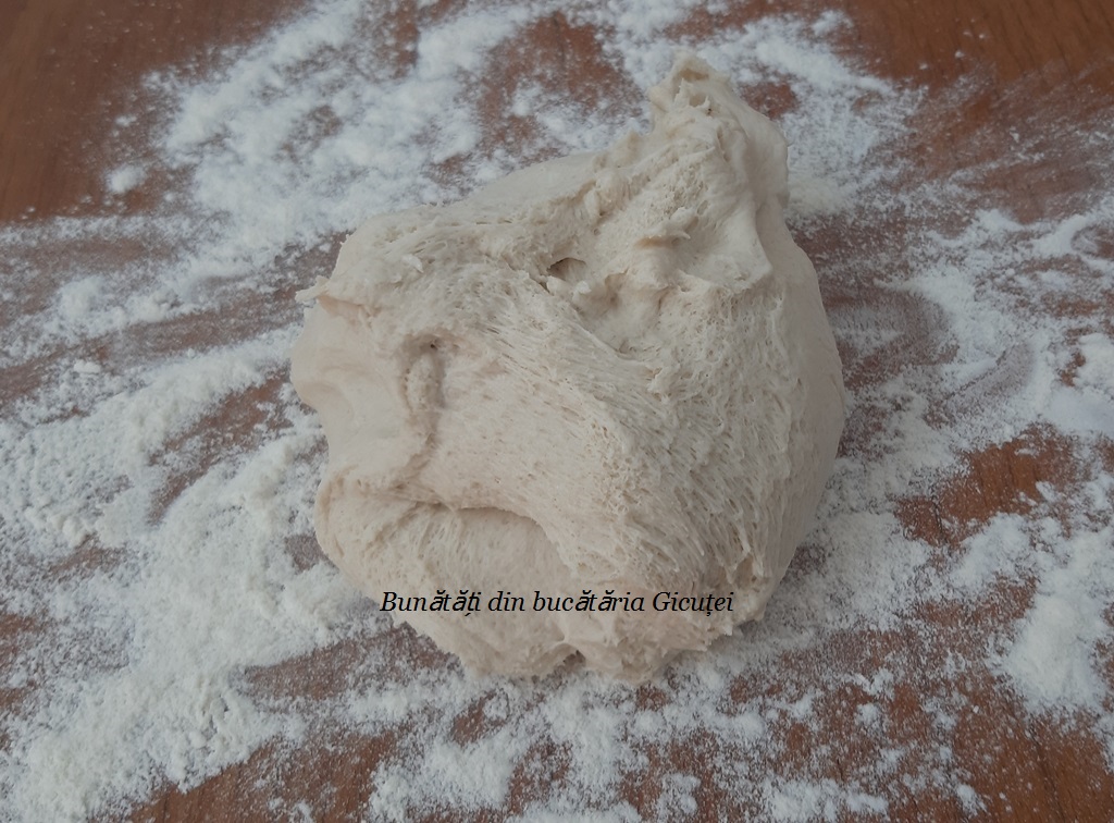 Covridog - crenvursti in aluat - Bunătăți din bucătăria Gicuței