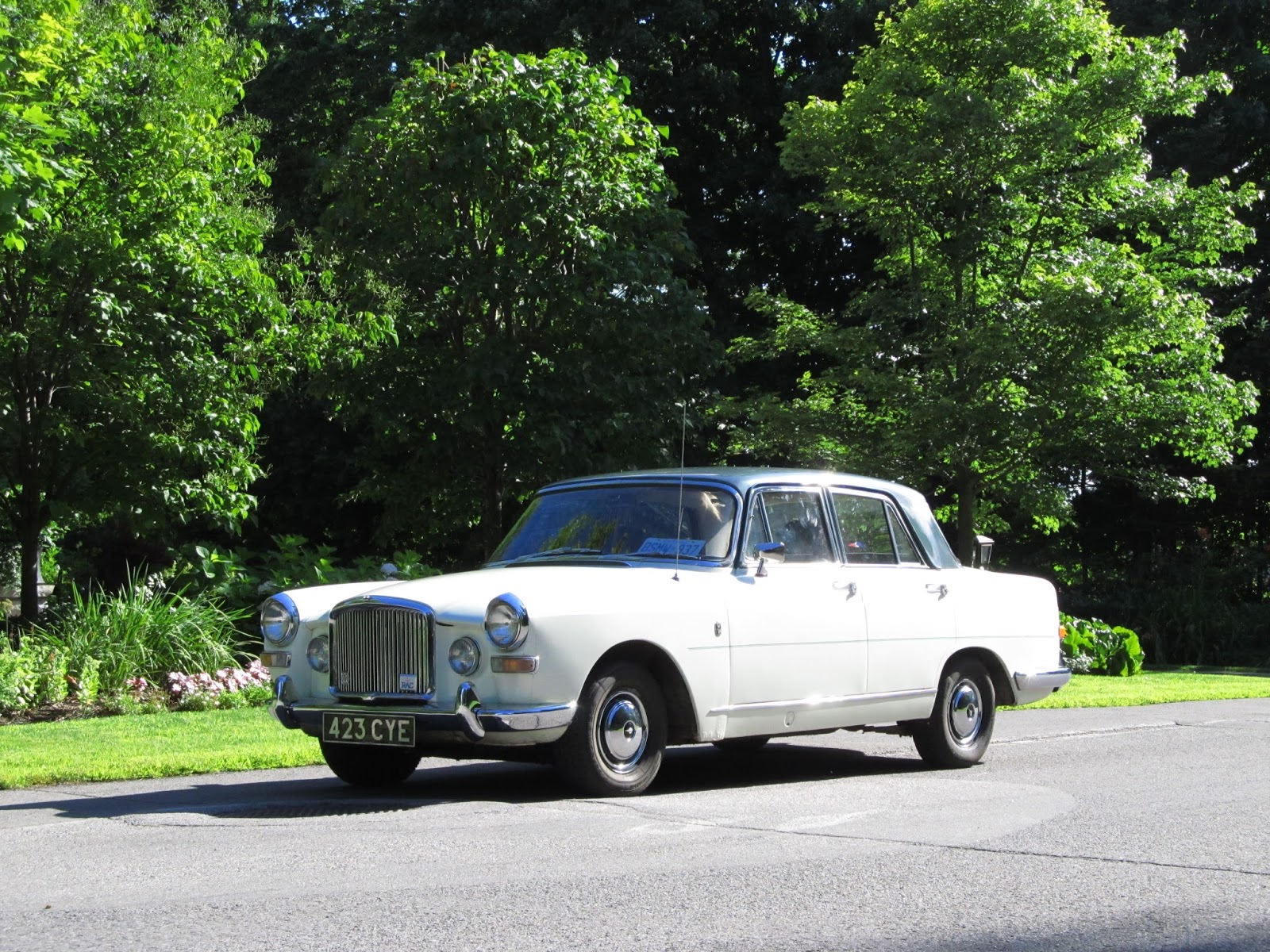 1966 Vanden Plas PRINCESS 4 litre R (Rolls Royce) : WHAT A BEAUTIFUL CAR
