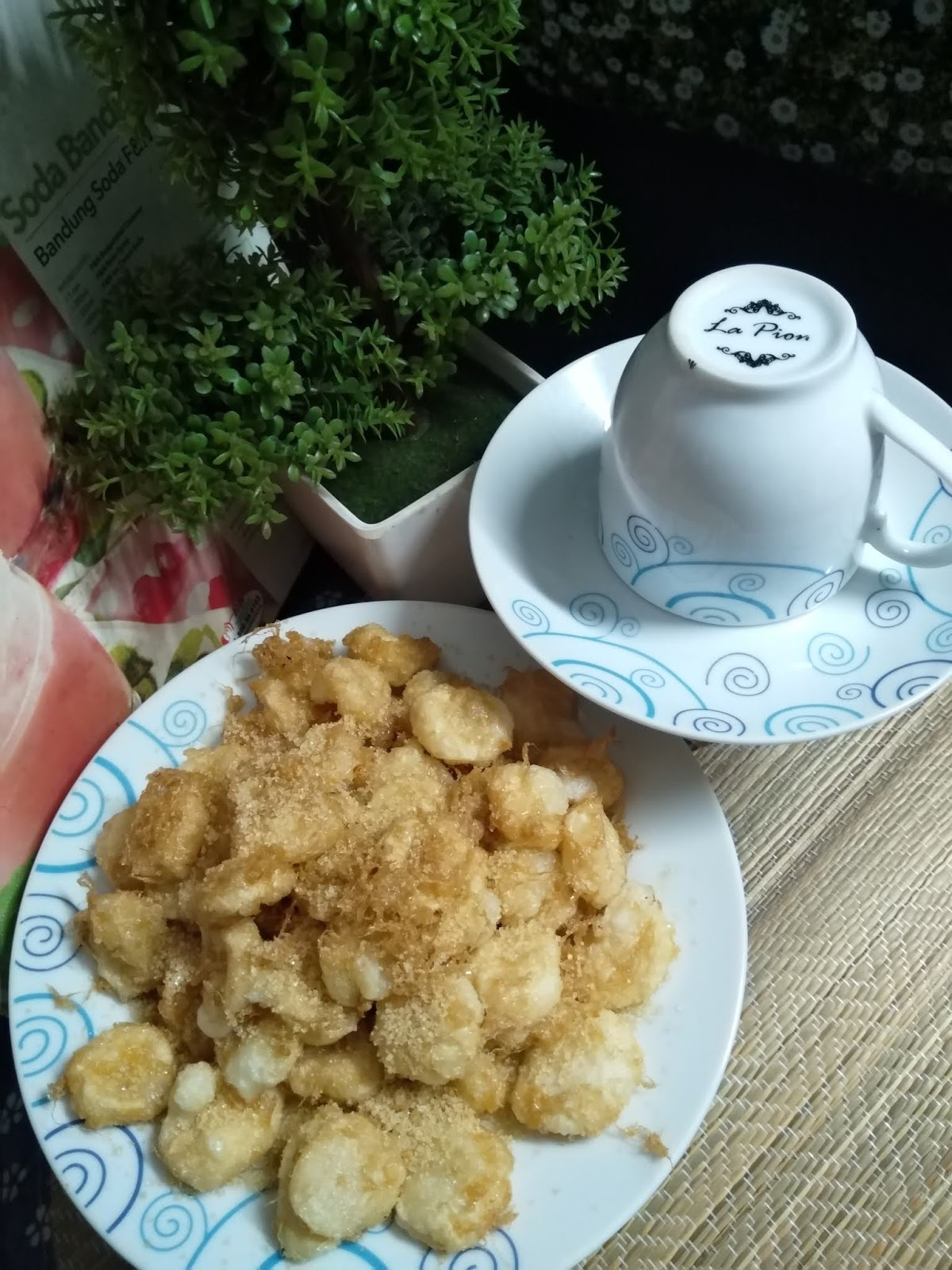 namakucella: KUIH TEPUNG BUNGA - KUIH KELANTAN?