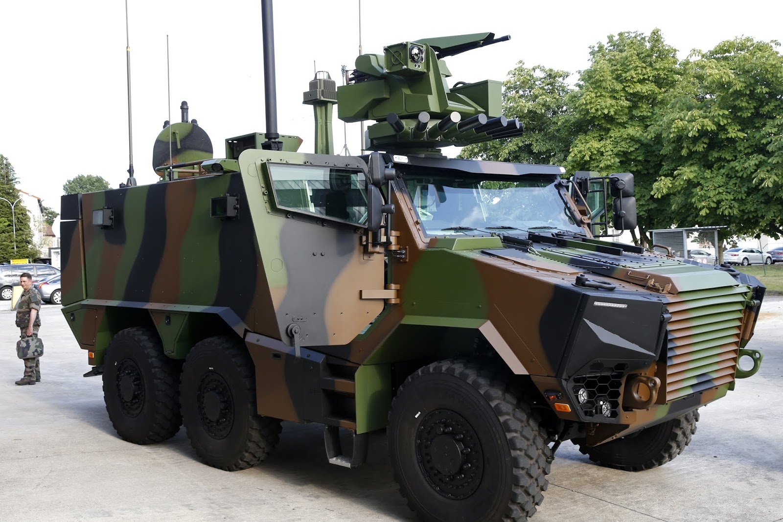 BLABLACHARS: ET POURQUOI PAS LE VBCI