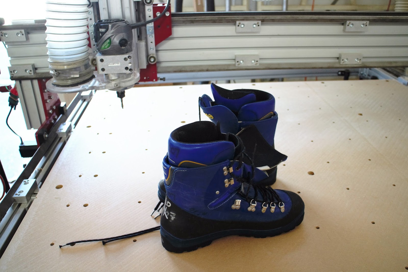 Maker Quest: Prototyping Magnetic Boots!