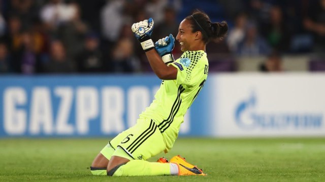 NOTICIAS DEL FUTBOL FEMENINO: SANDRA PAÑOS, OCTAVA MEJOR PORTERA DEL ...