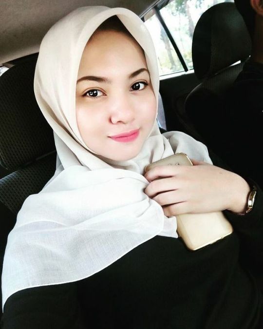 ABG Berjilbab Bersih Cantik Ranum Banget | Skandal Foto Bokep ABG | Situs Film Porno dan Foto ...