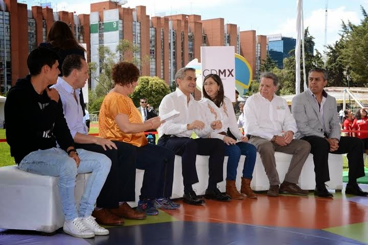 Actividades físicas, culturales y alimentación saludable, combinación ...