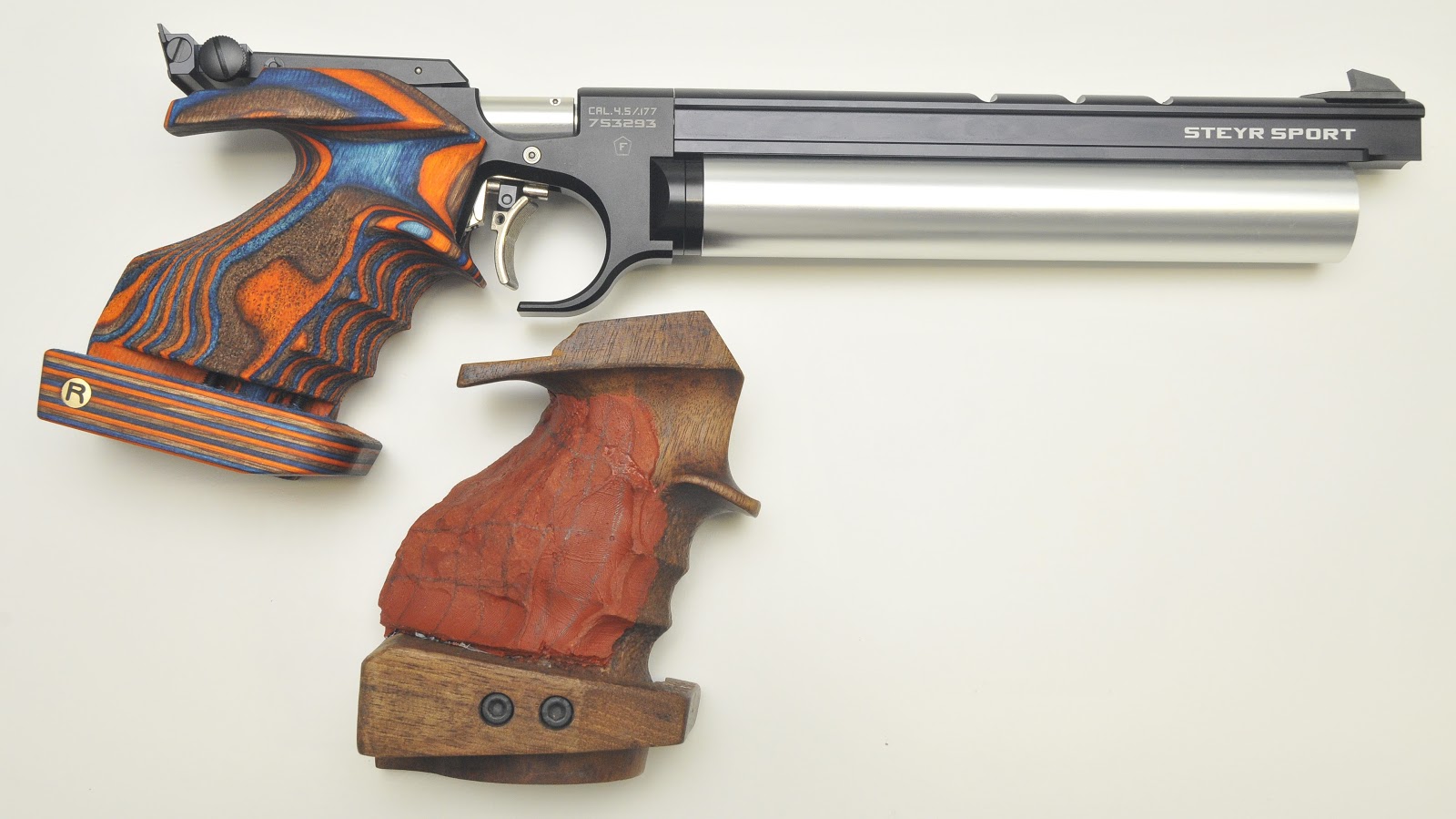 Piratices: Review - Steyr LP 10