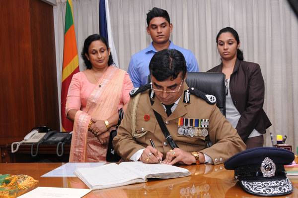 New IGP with wife daughter and son