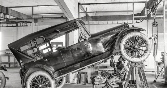 Delmar Historical And Art Society: Early 1900 Auto Mechanic