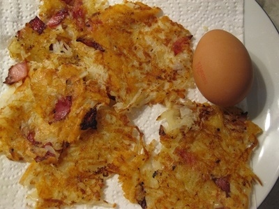 CHEESE AND BACON HASH BROWNS