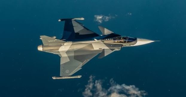 Military and Commercial Technology: Saab flies first series-production ...