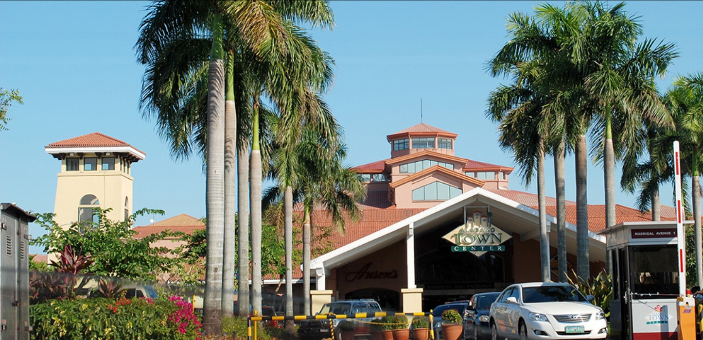 Azure Urban Resort Residence by Century Properties