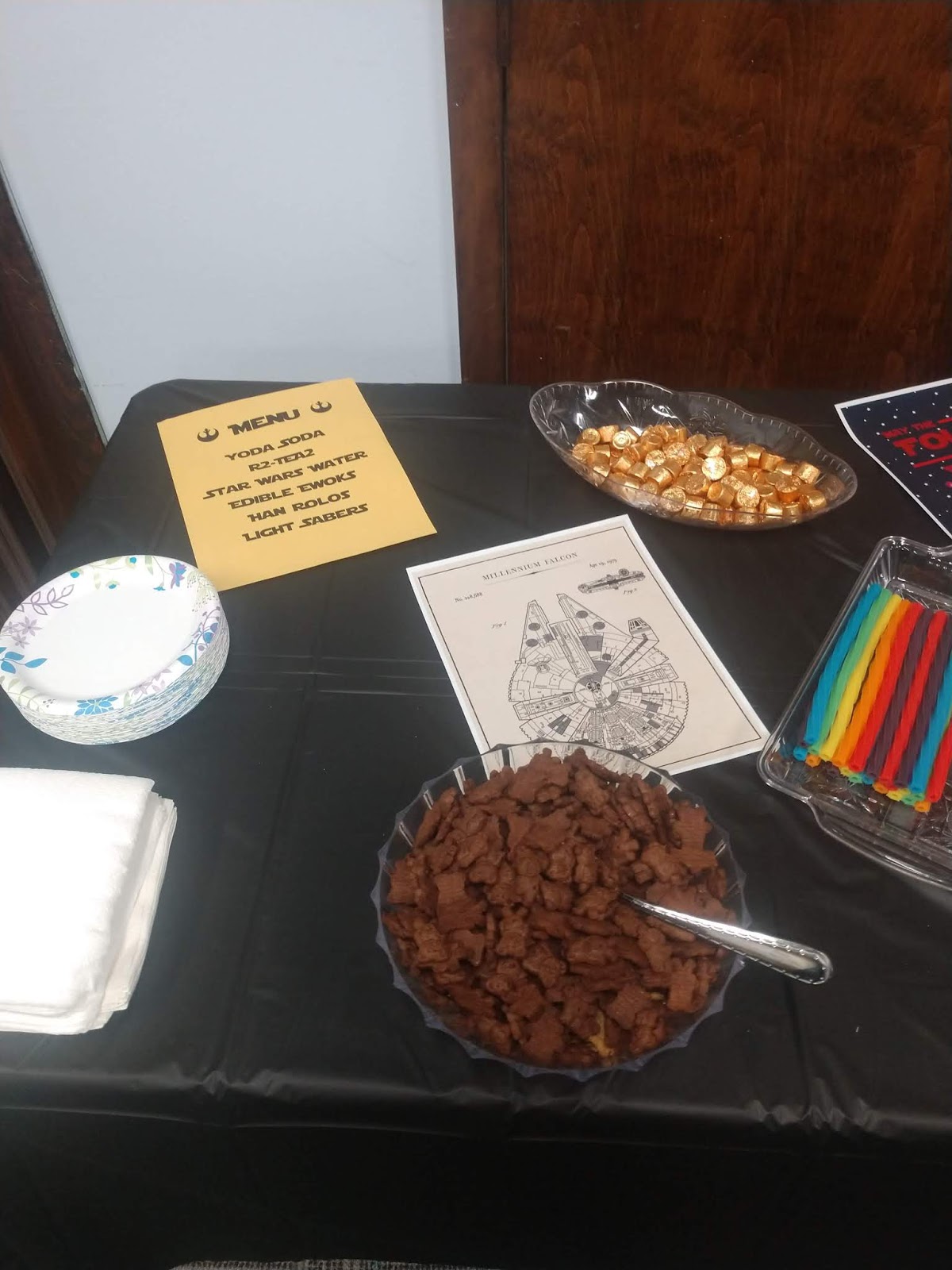 What is Bridget Reading?: Star Wars Tea Party