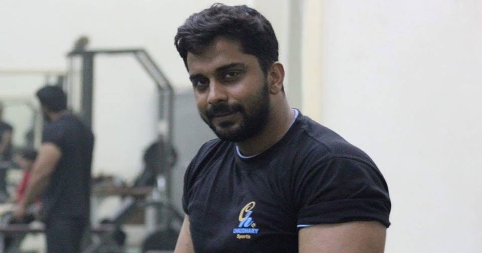 world bodybuilders pictures: lahori bodybuilder usman umer win mister physic yahyah classic got ...