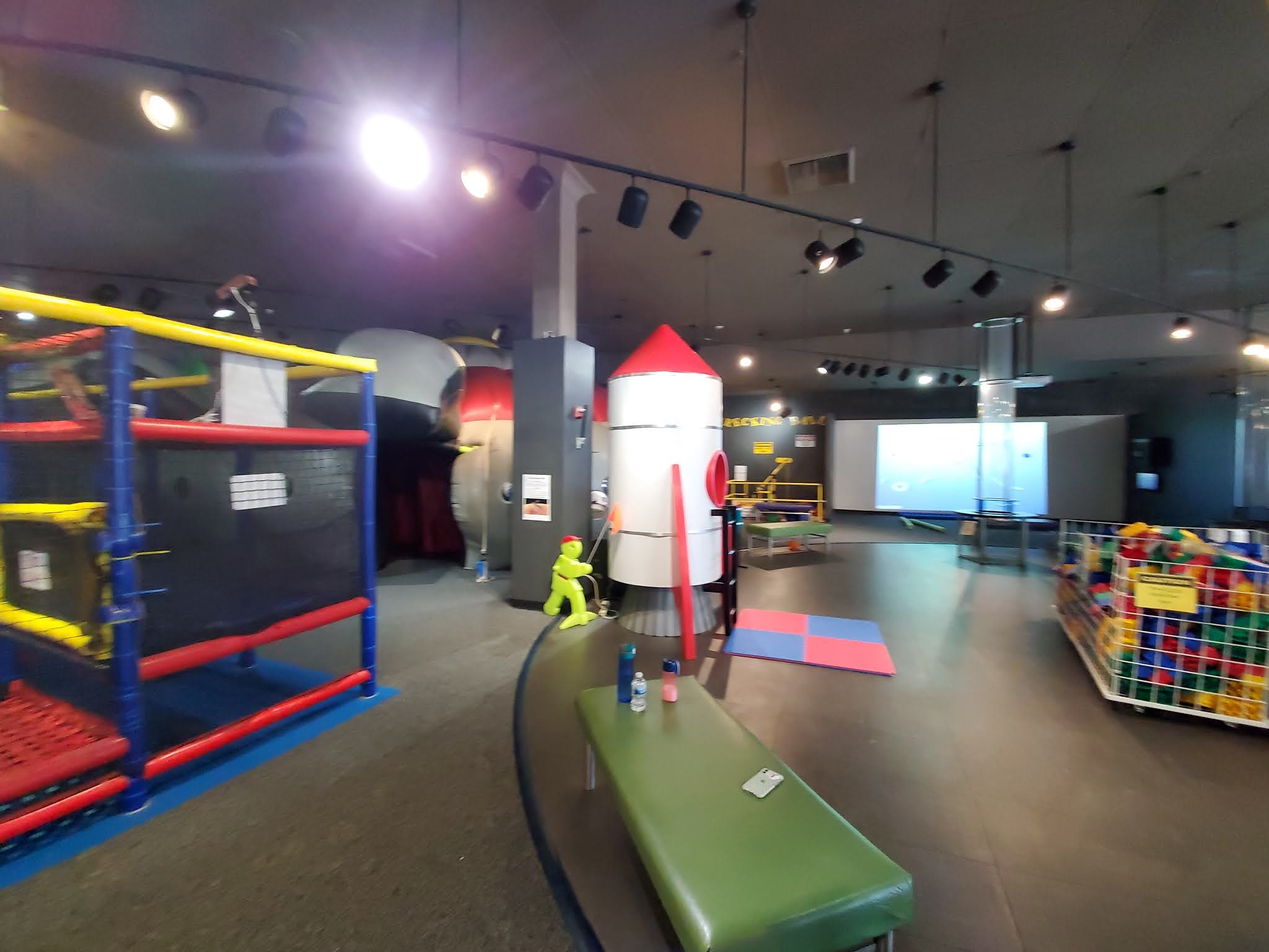 Play St. Louis: Myseum, Town and Country