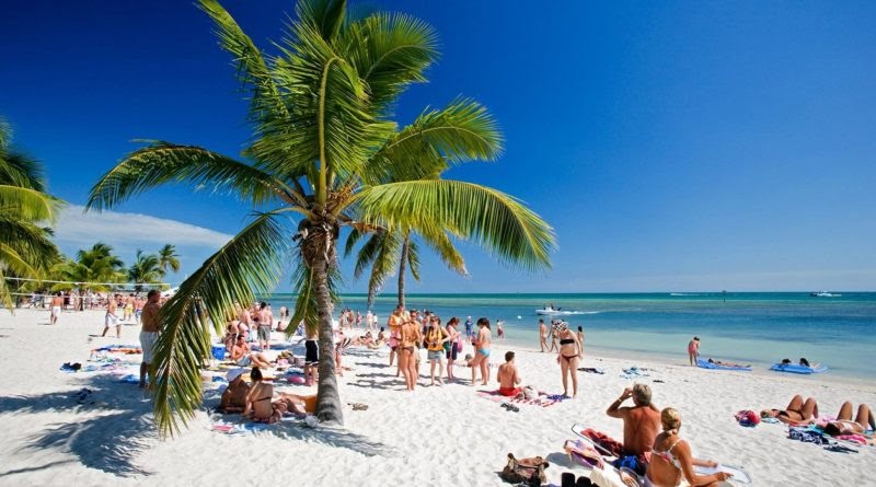 Top 10 Best Beaches in Florida (with Map & Photos)