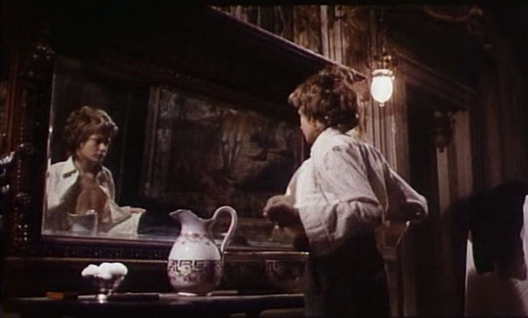 Favorite Hunks & Other Things: Mark Lester: Actors & SKIN