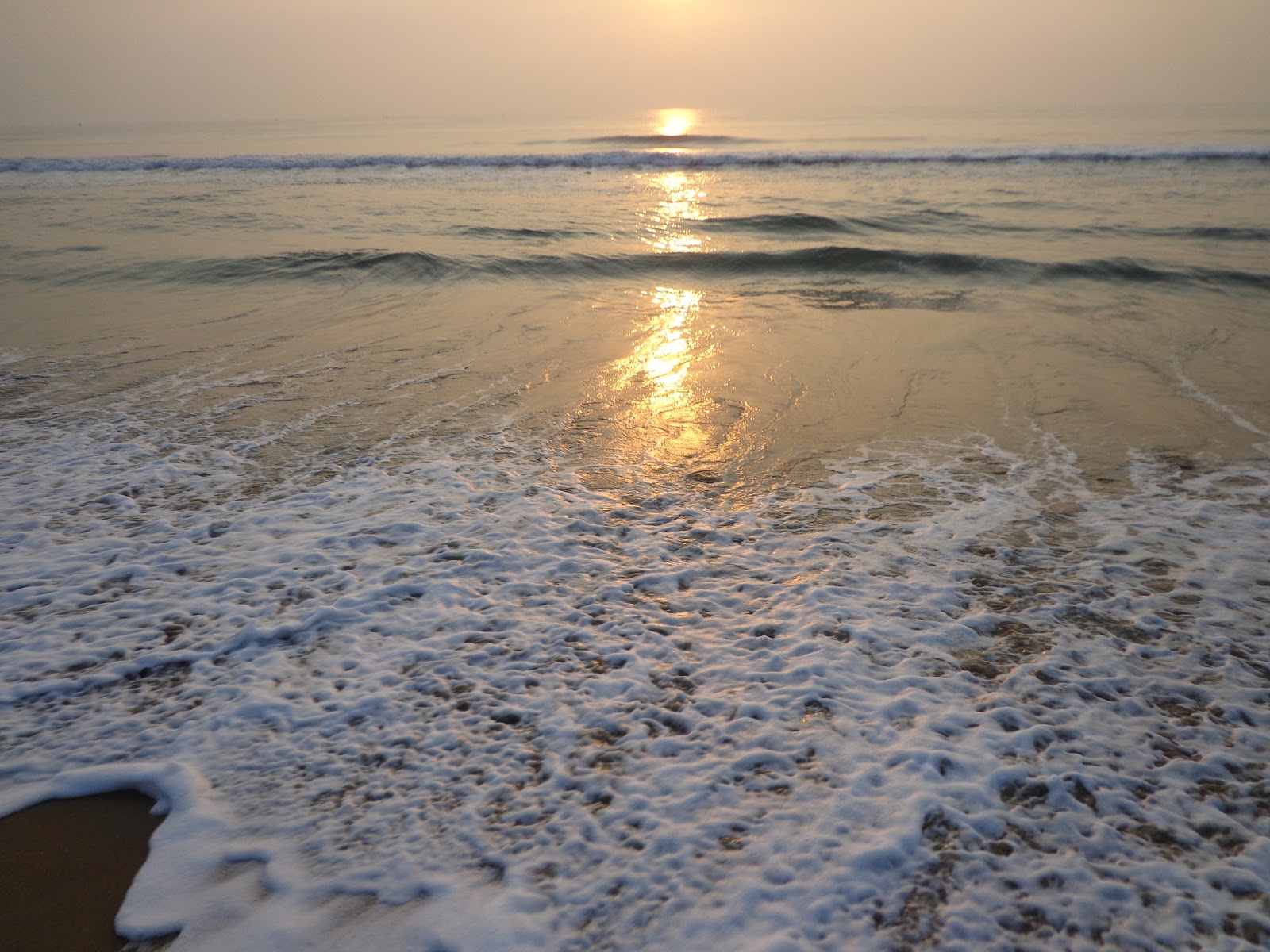 Nature and Travel Images: Sunrise at Marina Beach