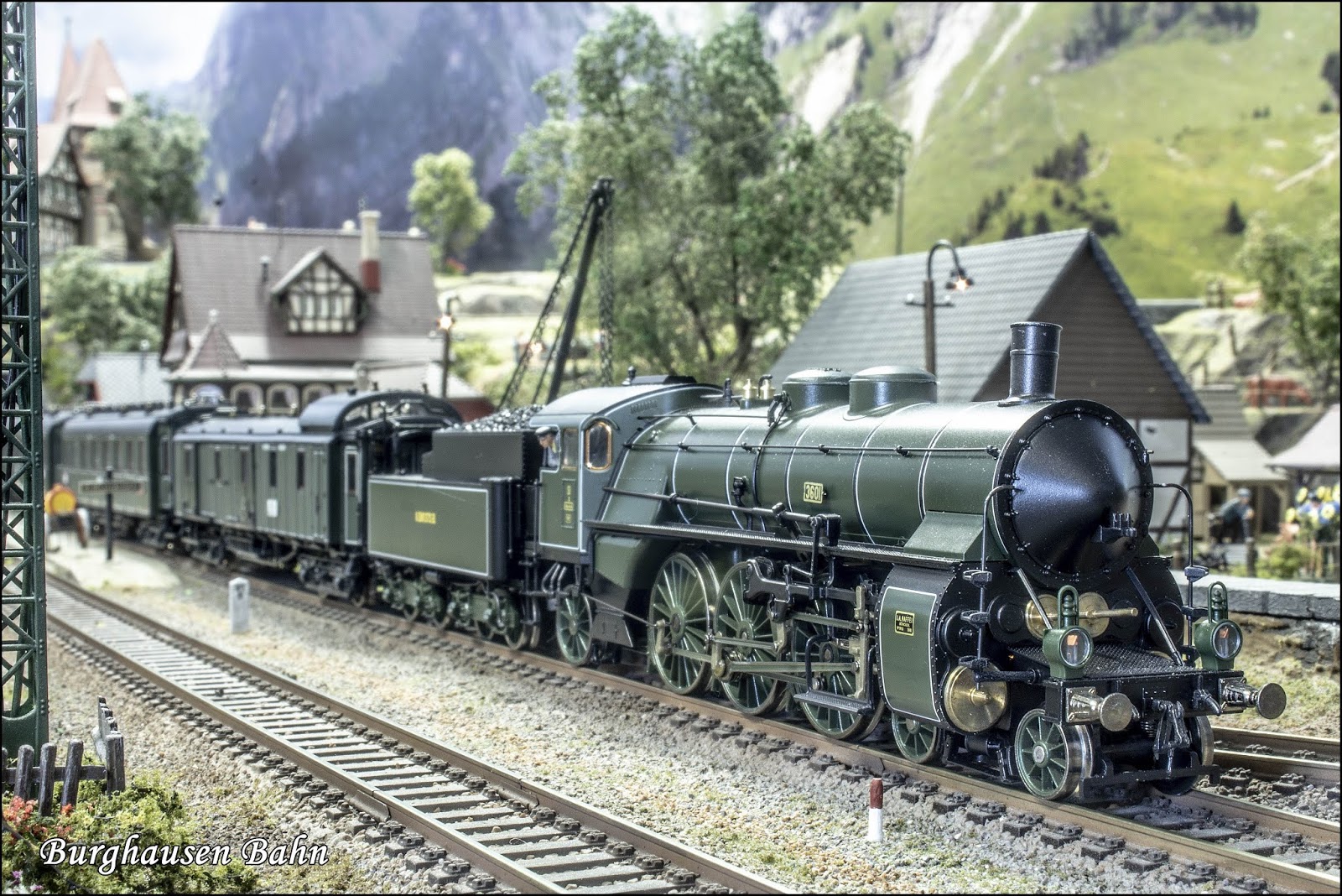 Burghausen Bahn: S3/6 K.Bay.Sts.B. (Roco 63371)