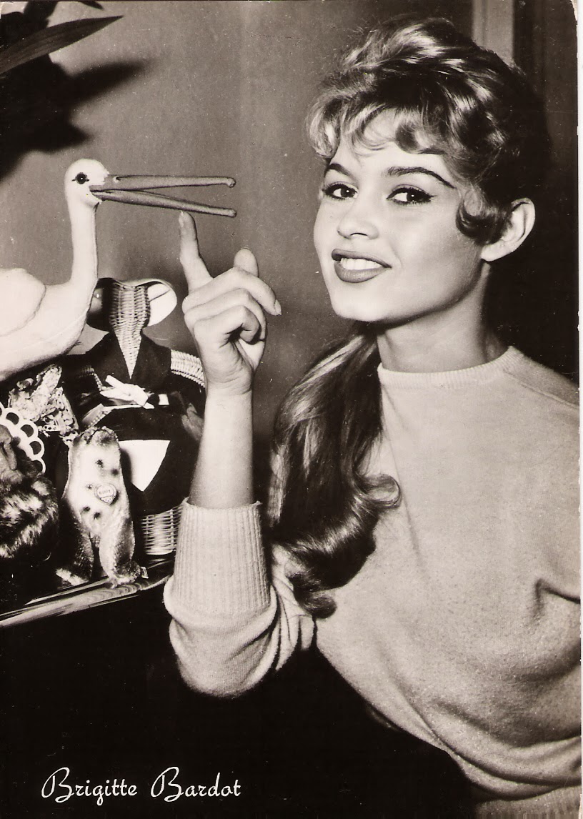 Slice of Cheesecake: Brigitte Bardot, pictorial
