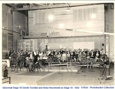 Scoring Stages: Universal