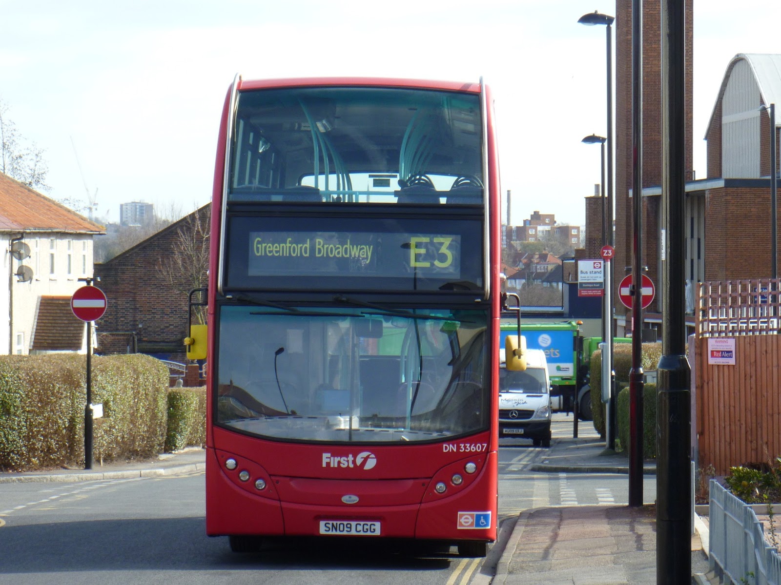 London Connected: Know Your Routes: Route E3