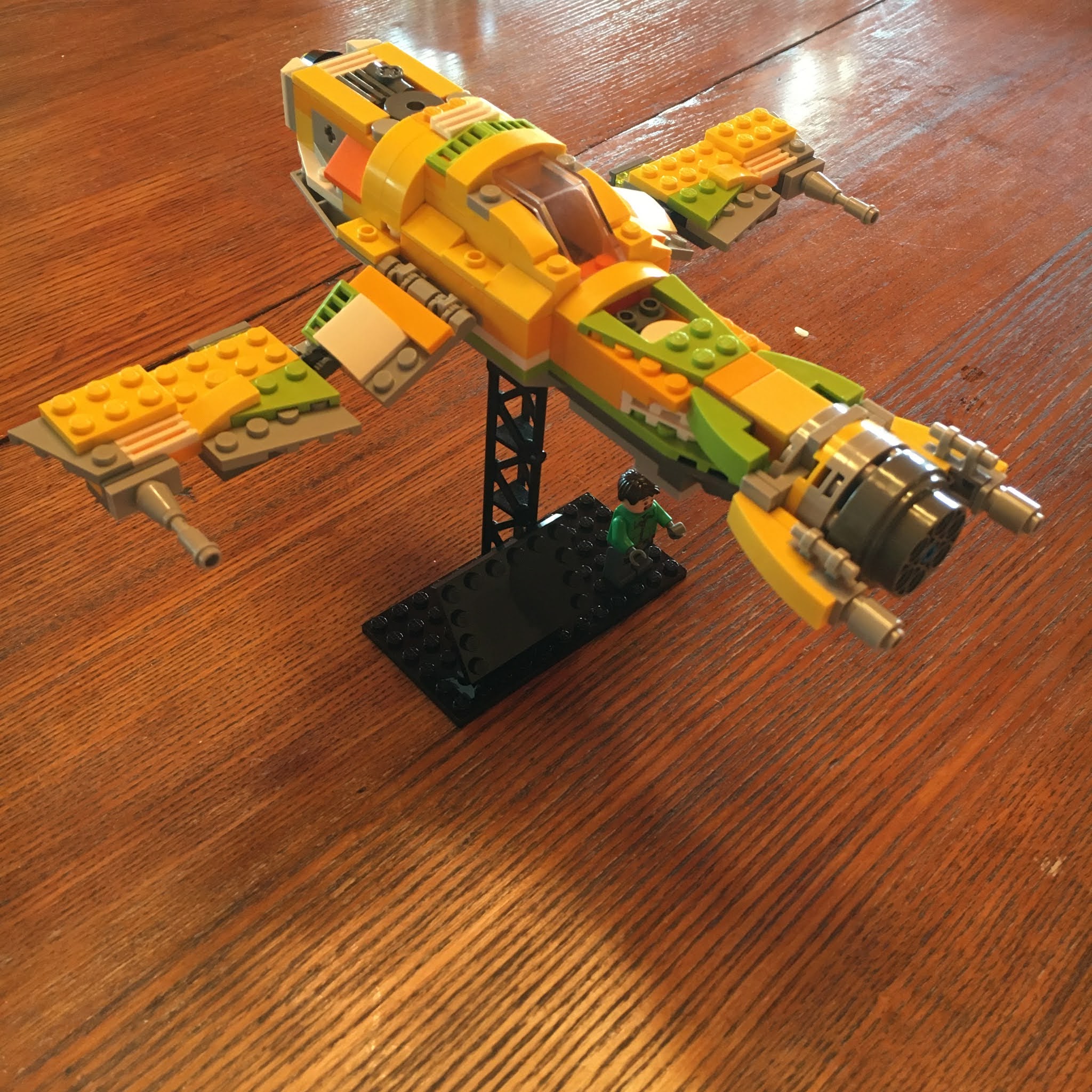 Julien's Lego Creations: Fireball (from Star Wars Resistance)
