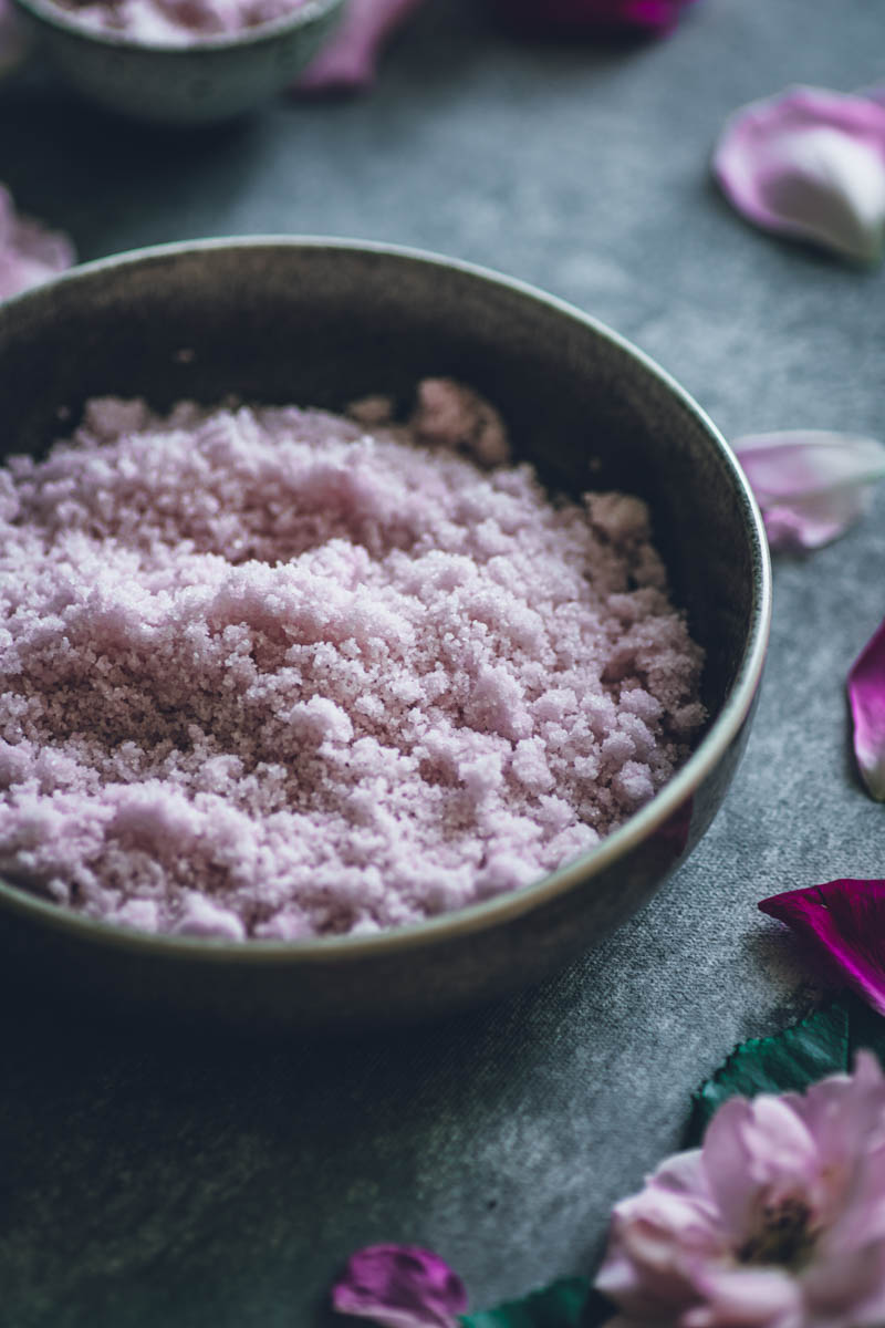 CUKR Z KVĚTŮ RŮŽE | Mon cafe blog