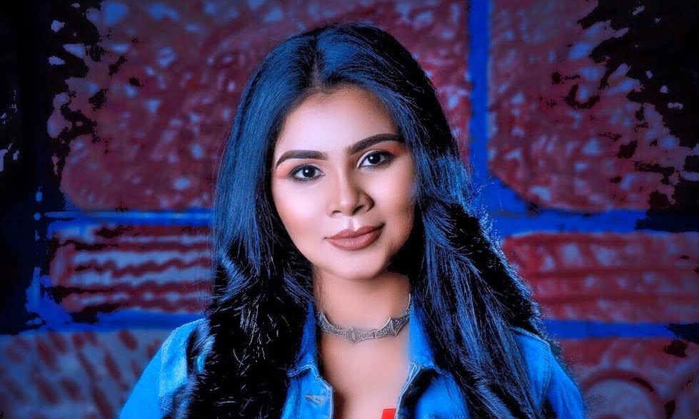 නිහඬ ගමනේ (බඹර නාදේ) - බාචි සුසාන්, ශානිකා මධුමාලි | Nihada Gamane ...