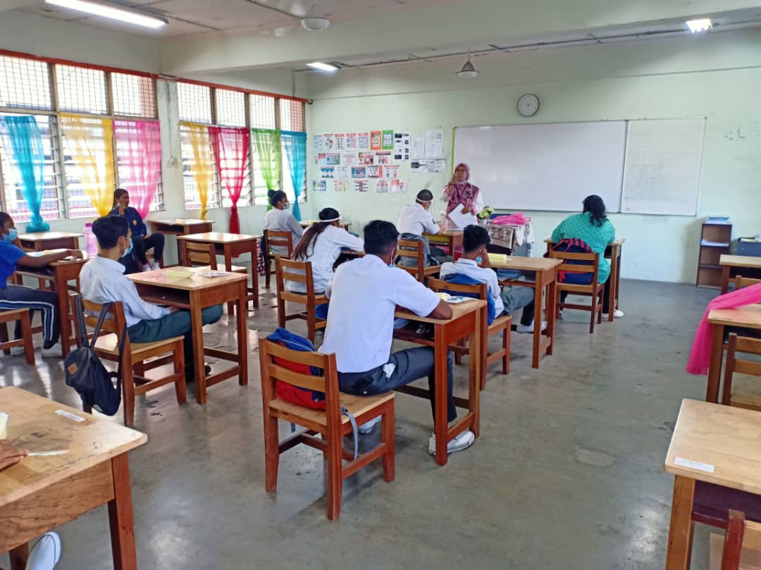 LAMAN BLOG SMK PRAI - PEA 0001: HARI PERTAMA PERSEKOLAHAN - 15 JULAI ...