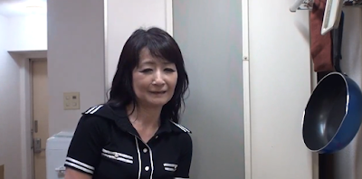 Video Bokep Mamak Lagi Masak Dipaksa ML - Streaming Video Bokep Terbaru