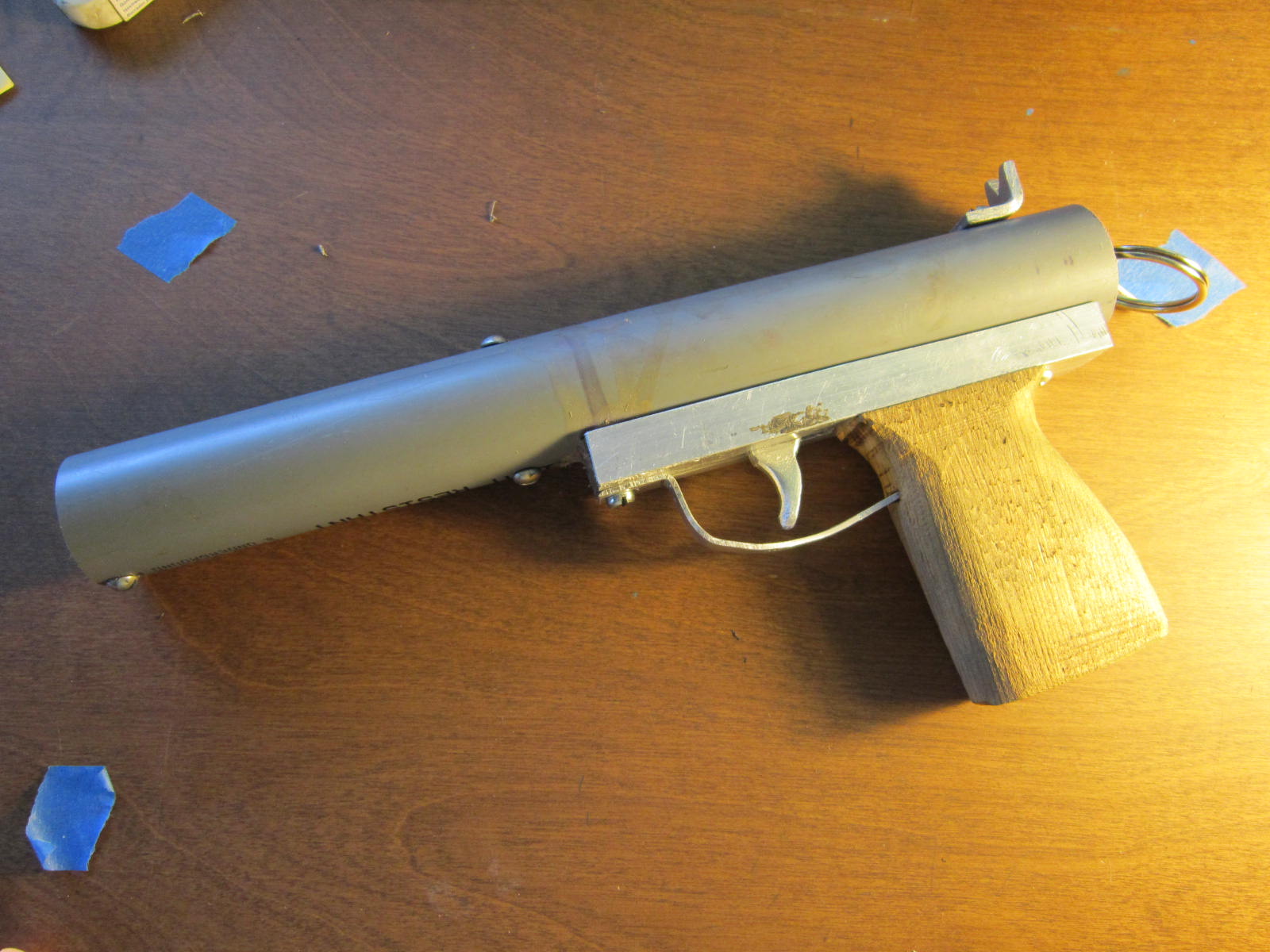 Maniac Mechanics: Home Made nerf pistol