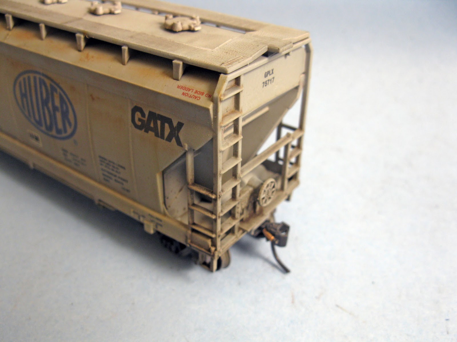 Hedley Junction: Improving Blue Box Covered Hopper With Tichy Details