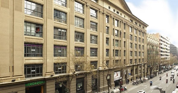 MIL Y UNA HISTORIAS : Edifici David - Barcelona