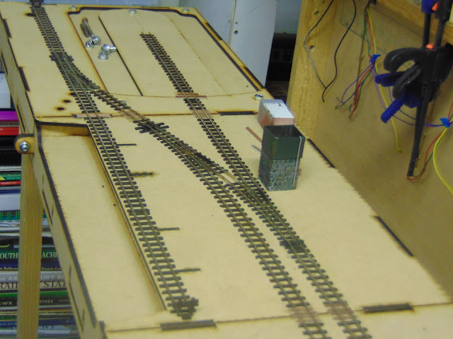 Dorset Railway Modelling: 009 New Layout, Tracklaying progress.
