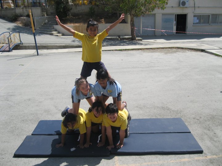 iFive: Sports day and our human pyramid