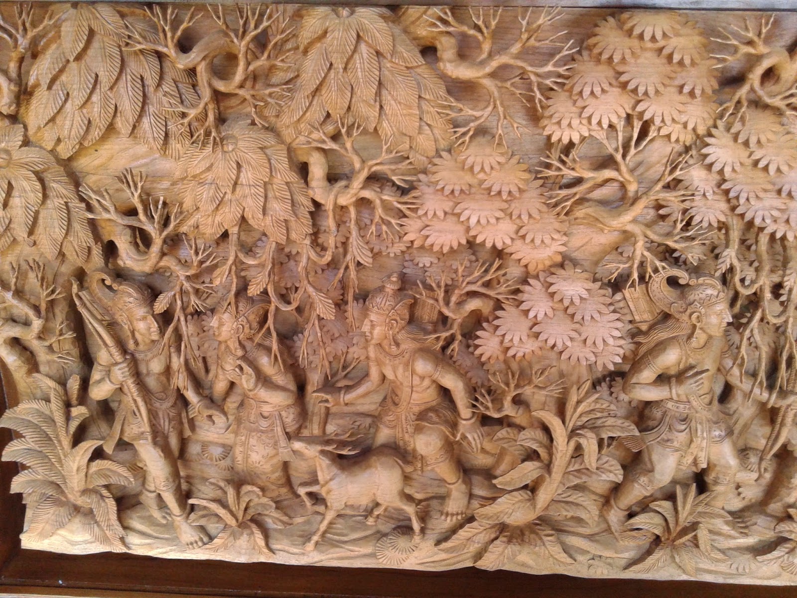 Gallery seni ukiran kayu: Relief Ramayana Kayu jati. suatu karya seni ...