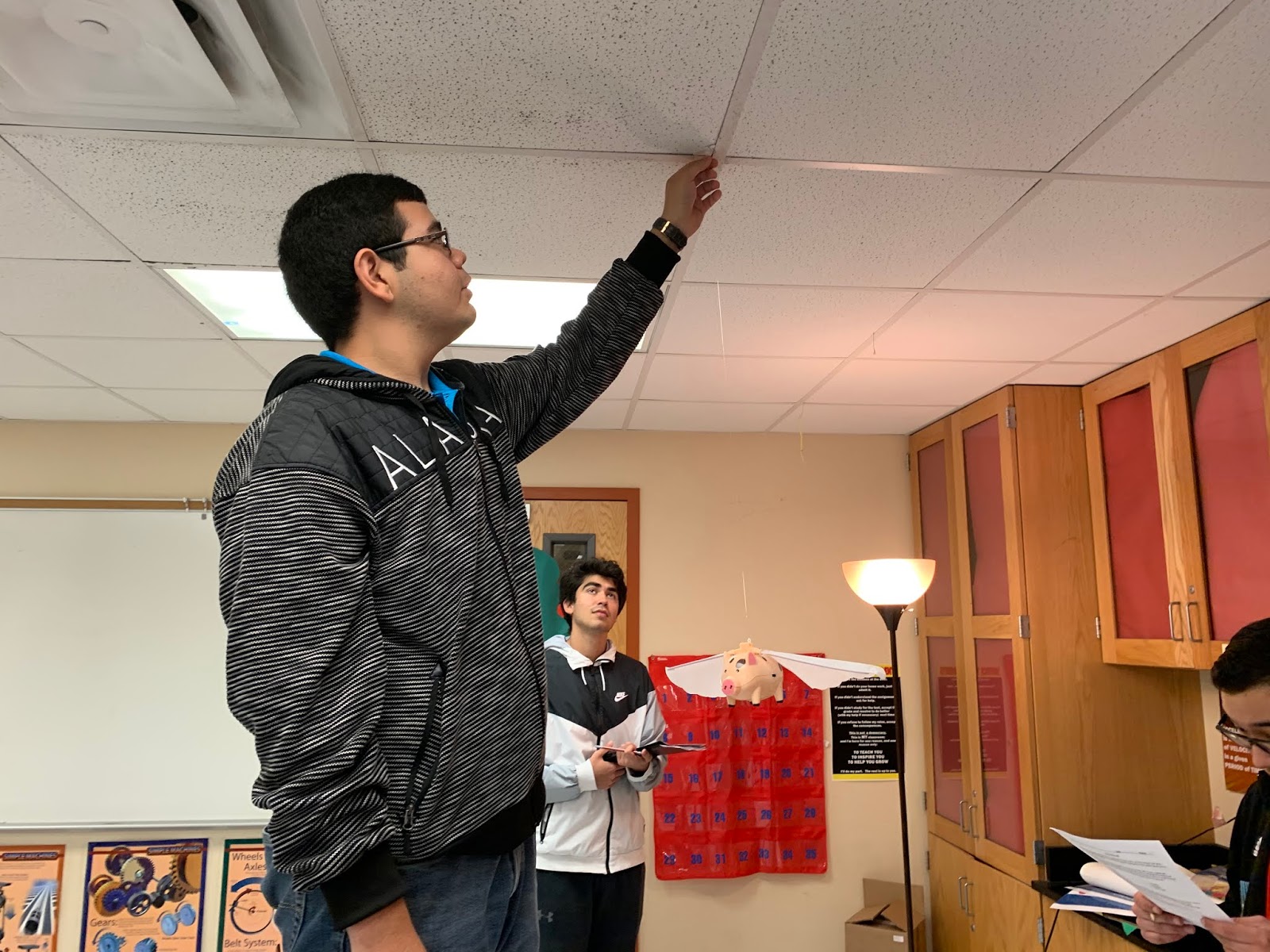 Eagle Pass ISD - iVision: EPHS AP Physics Flying Pig Lab