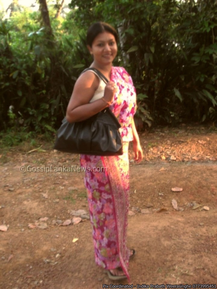 Gossip Photo Gallery: La Sanda Pamula On Location