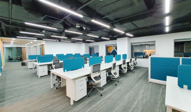 7 Inspirasi Desain Office Partition Untuk Kantor Anda - Pesona Budaya