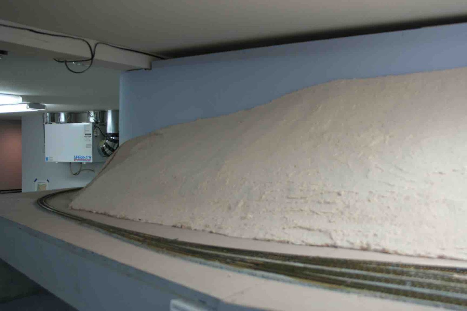 Southern Pacific Cascade Line: CASCADE SUMMIT TERRAIN