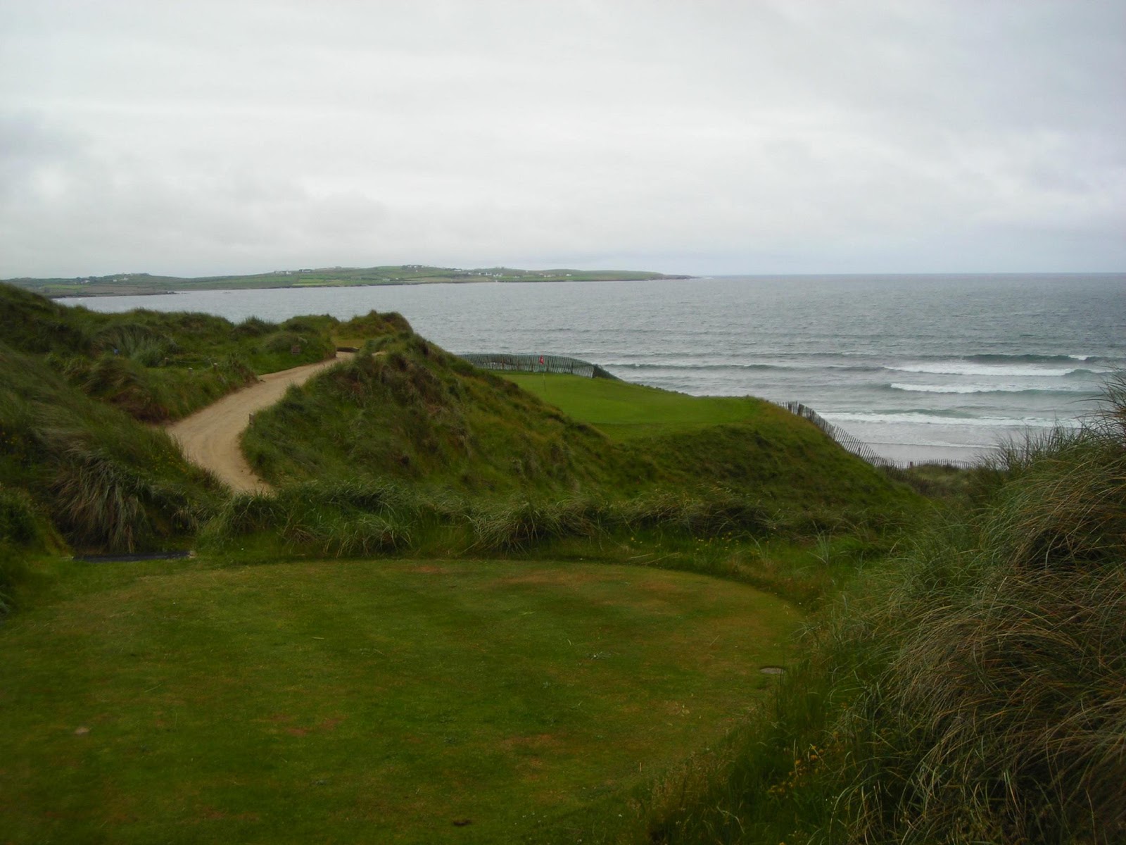 Hooked: Ireland's Golf Courses: Ireland's Best Par Threes - Links