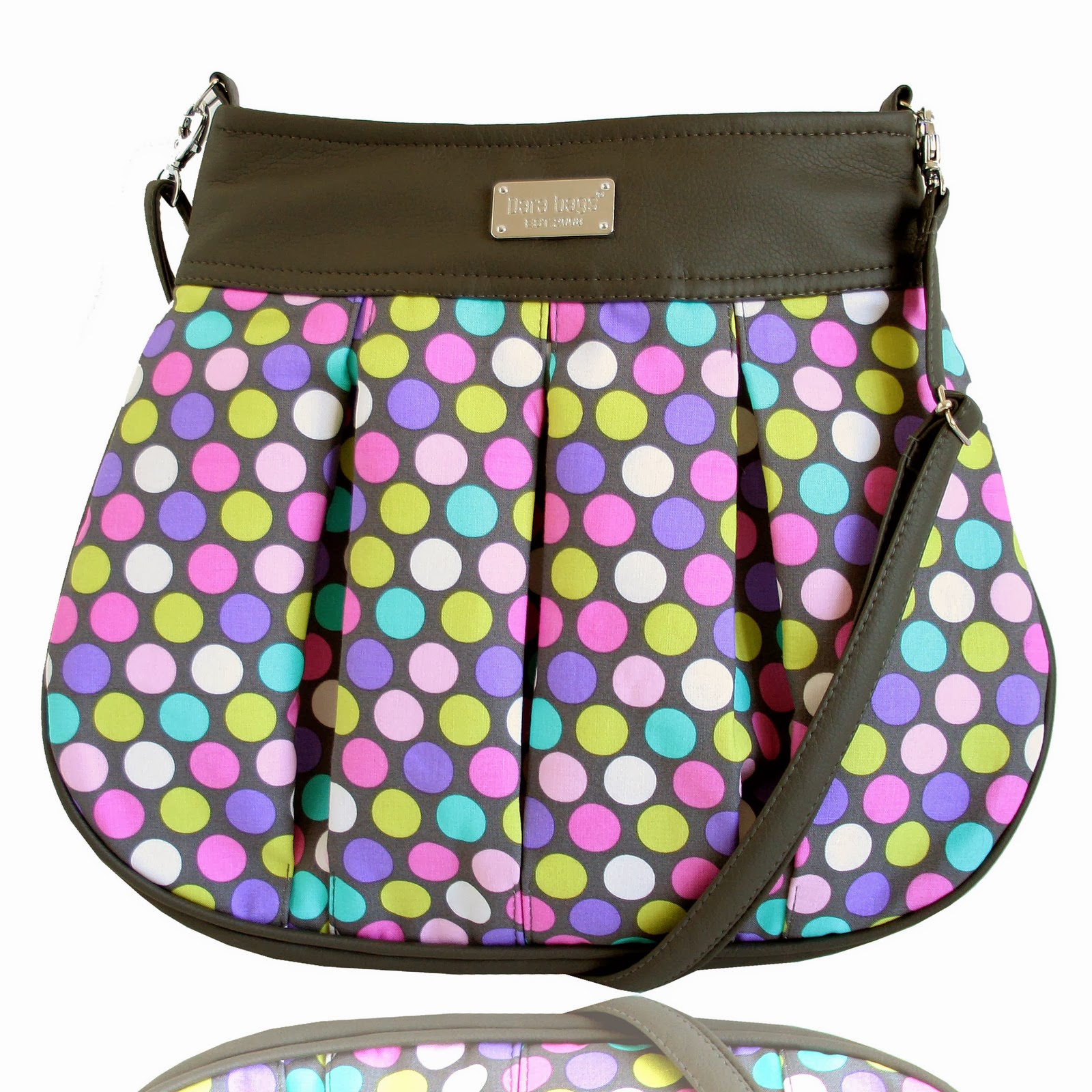 Grey eyes notes: Dara bags