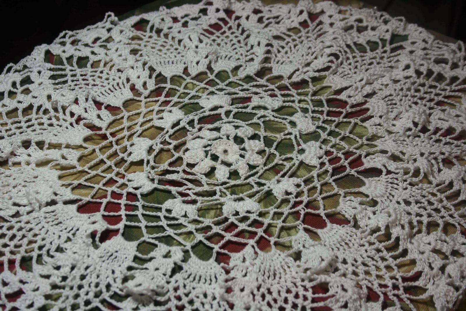 CrochetiVera: Doilies and Hats