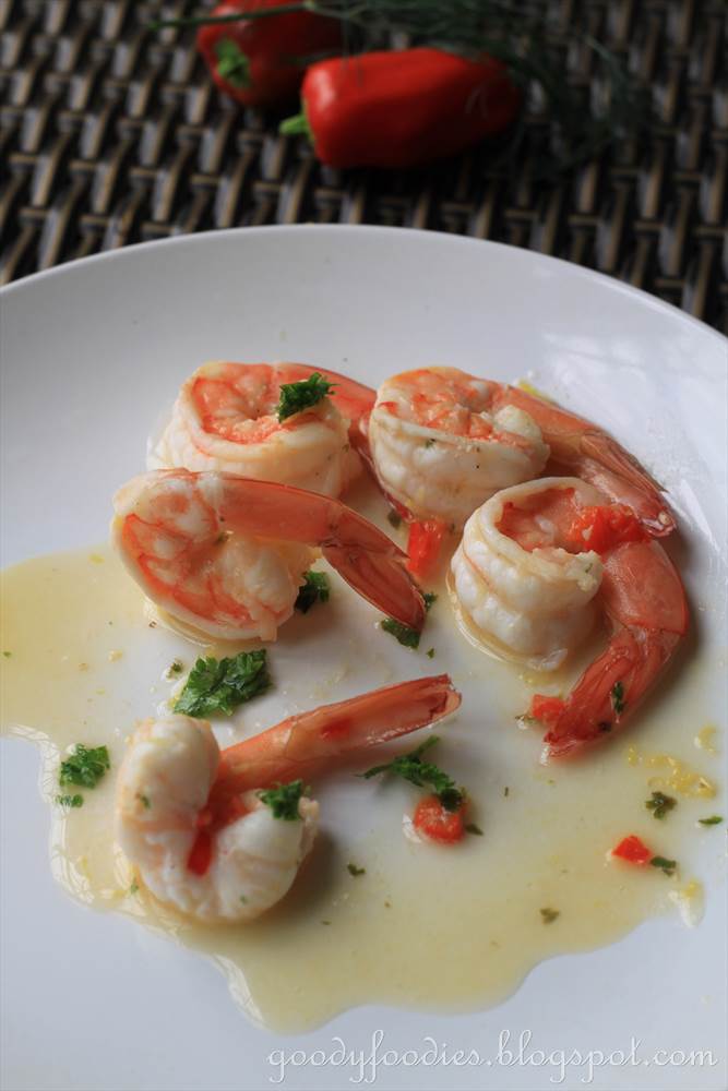 GoodyFoodies: Recipe: Grilled king prawn with olive oil, lemon juice ...