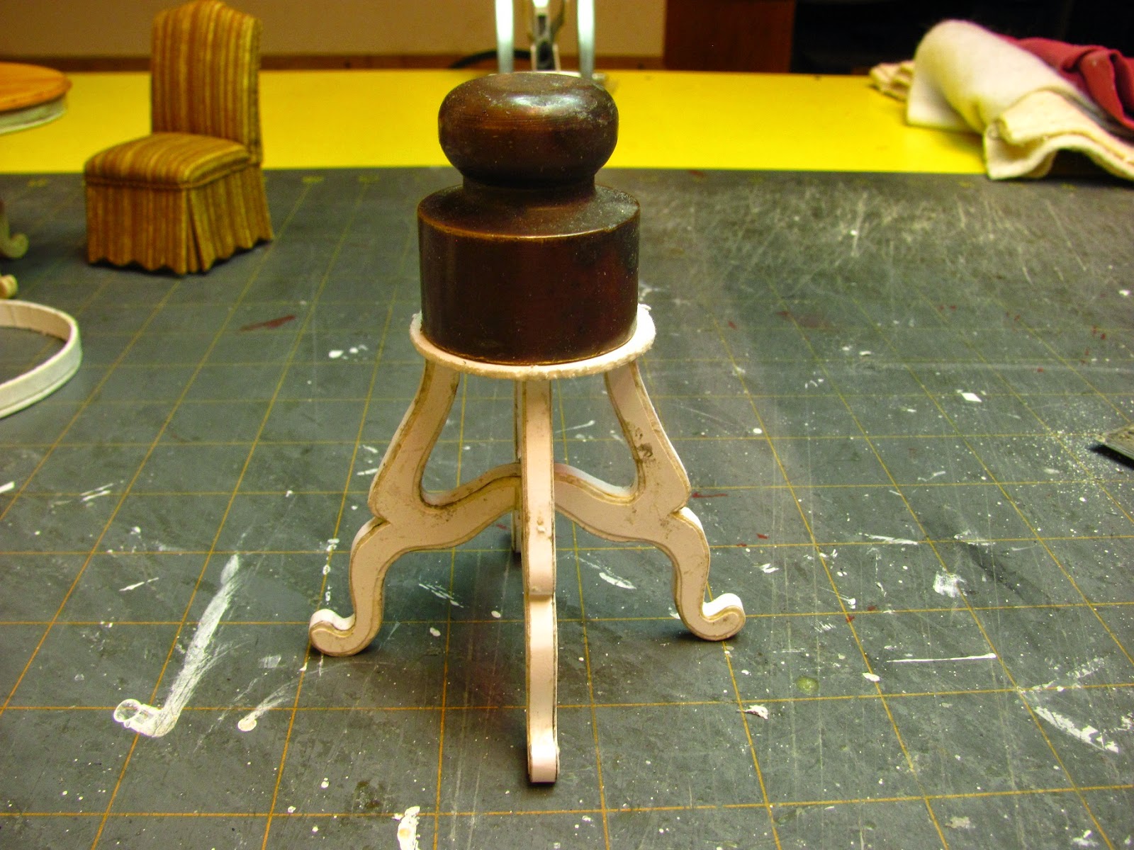 Dollhouse Miniature Furniture - Tutorials | 1 inch minis: 1 INCH SCALE ...