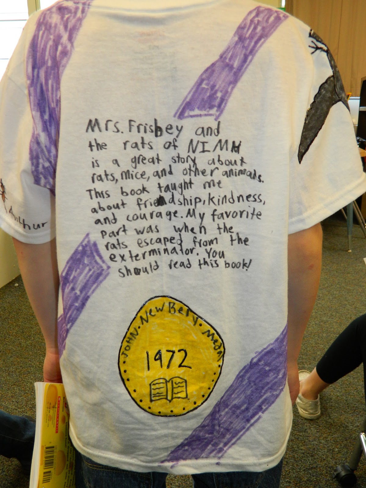 Polka-Dotty Place: T-Shirt Book Report