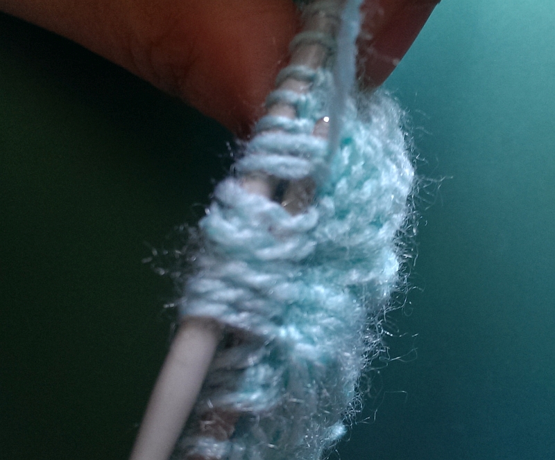 Anything Creative: Shell Pattern - Knitting tutorial