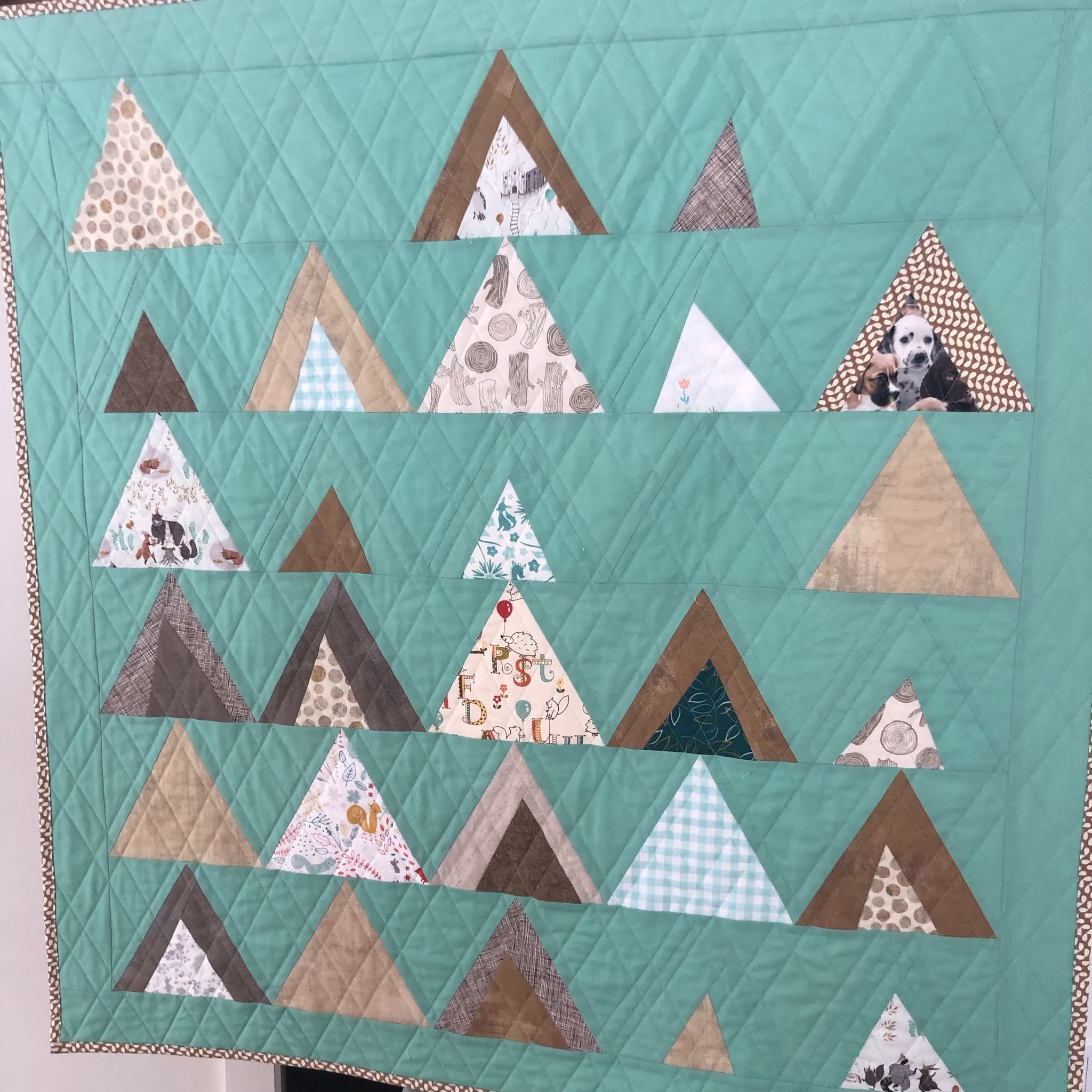 KayakQuilting: Finished - Mod Mountains Baby Quilt