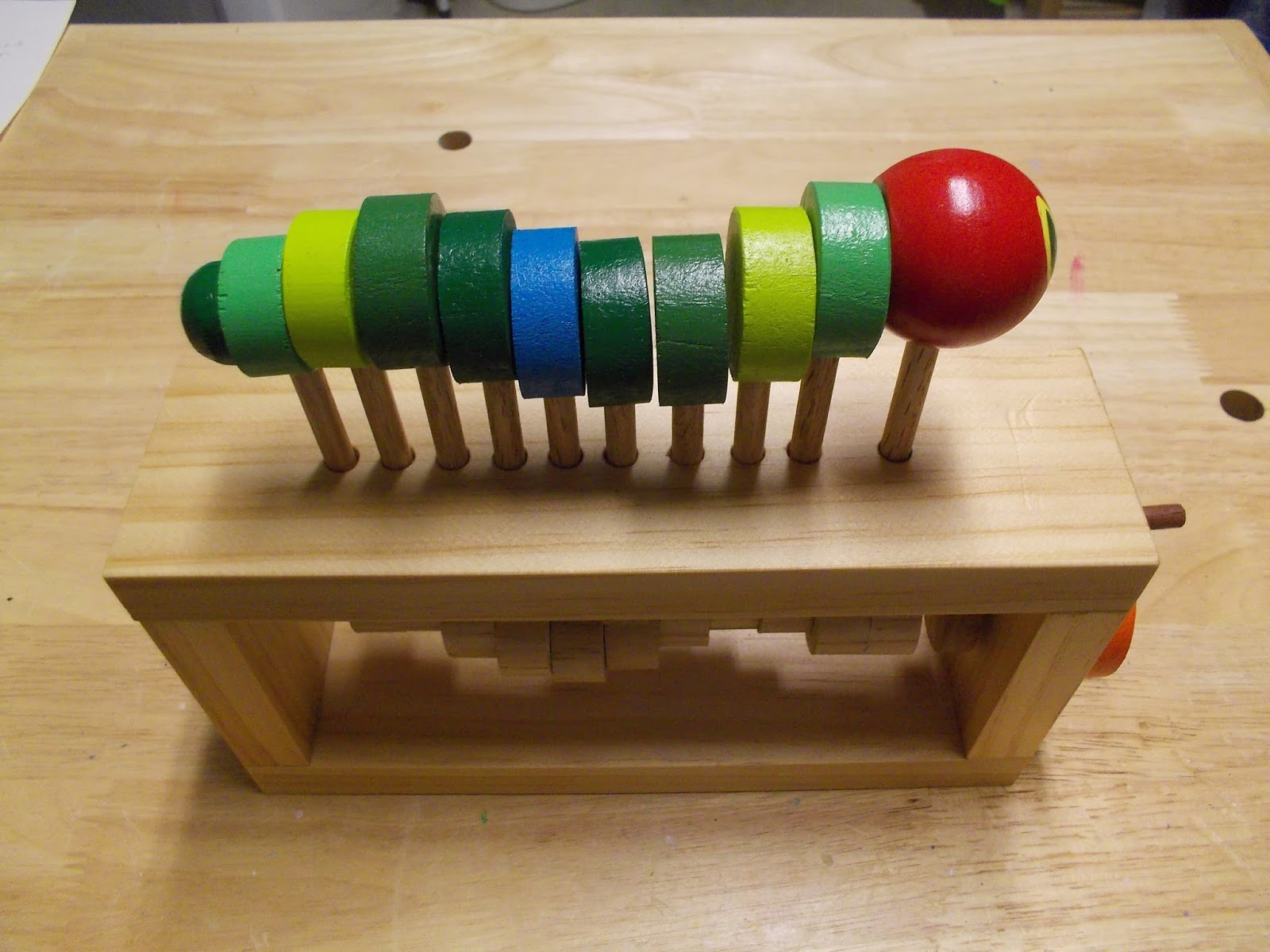 Making a Toy Caterpillar Automata ~ Toy Making Dad