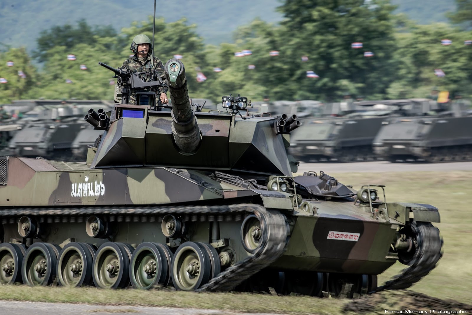 THAIDEFENSE-NEWS: ภาพสวยๆ ของ รถถังเบา Commando Stingray กองทัพบกไทย